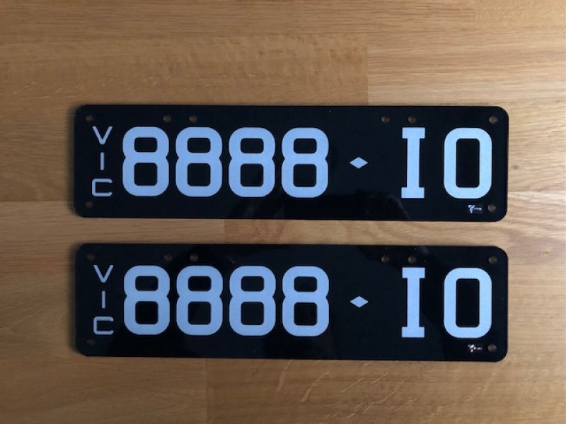 8888 IO - Numberplates.com.au